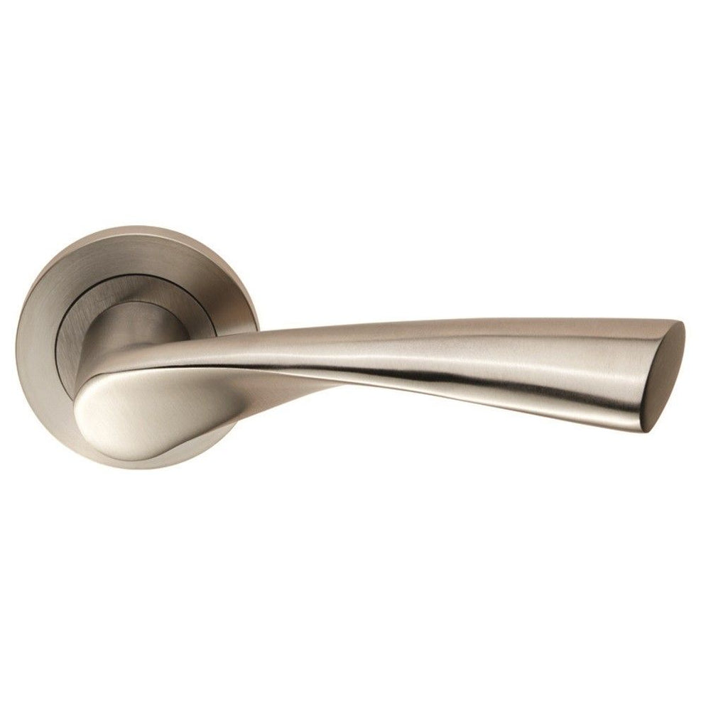 Carlisle Brass Steelworx Breeze Solid Lever on Round Rose — Newstar Door Controls Ltd